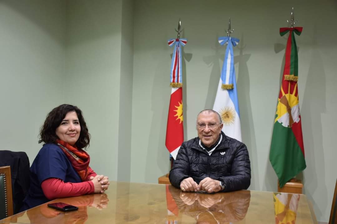 El Intendente Humberto Salim pretende sumar más jovenes profesionales a ...